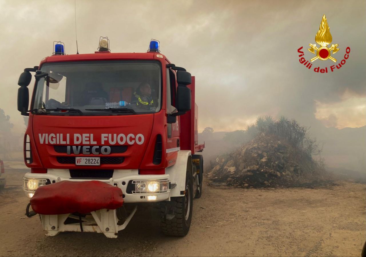 Incendi in aumento nell'estate 2025: da metà giugno divampati 272 roghi boschivi e di ...